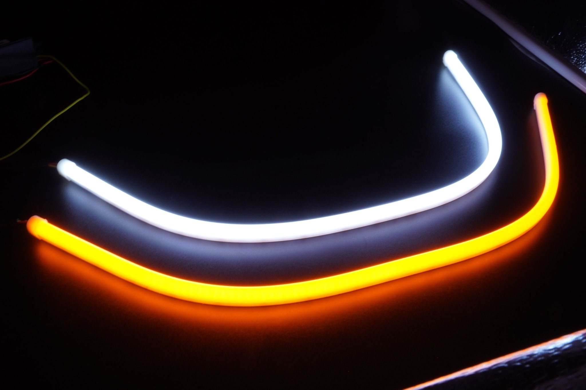 FLEXIBLE WHITE/AMBER LED DRL STRIP KIT - Option for switchback or sequ