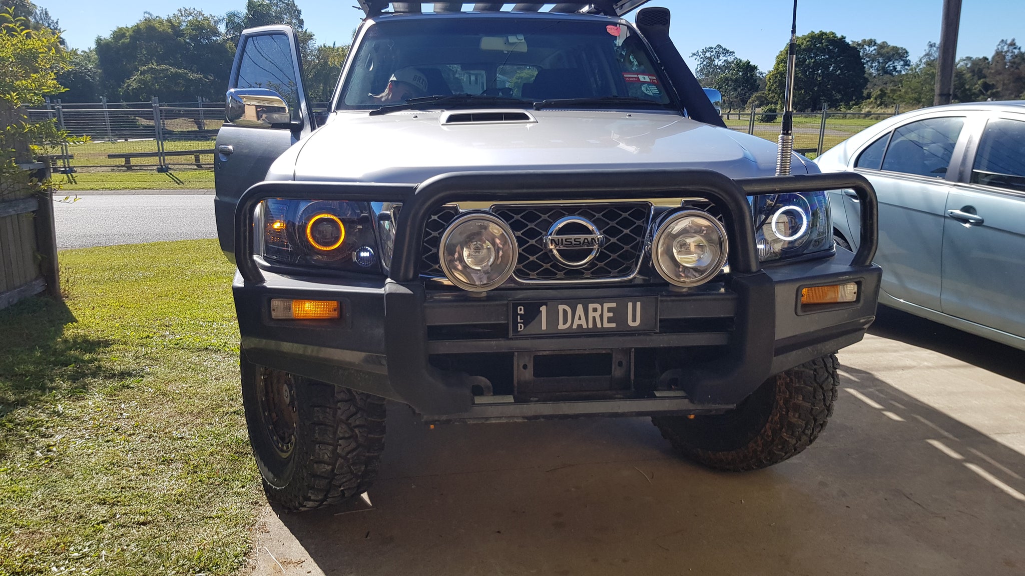 Nissan Patrol GU S4 Headlights with White/Amber Halo Rings and Project